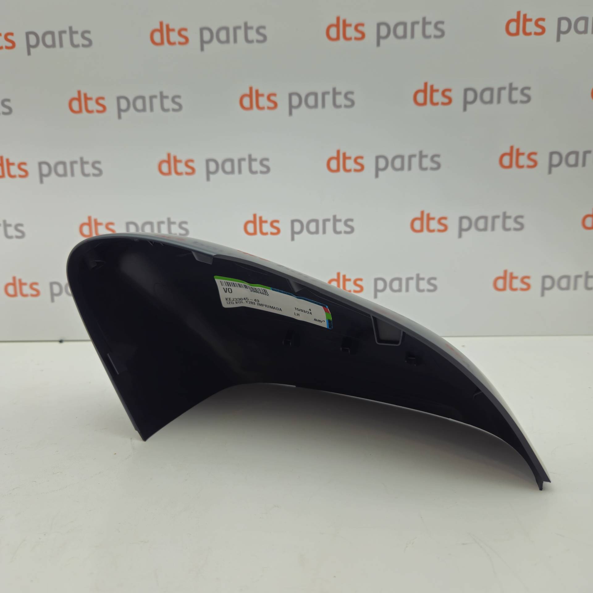 Volvo 39804832 Left, rear view mirror cover OEM rezerves daļu katalogs ...