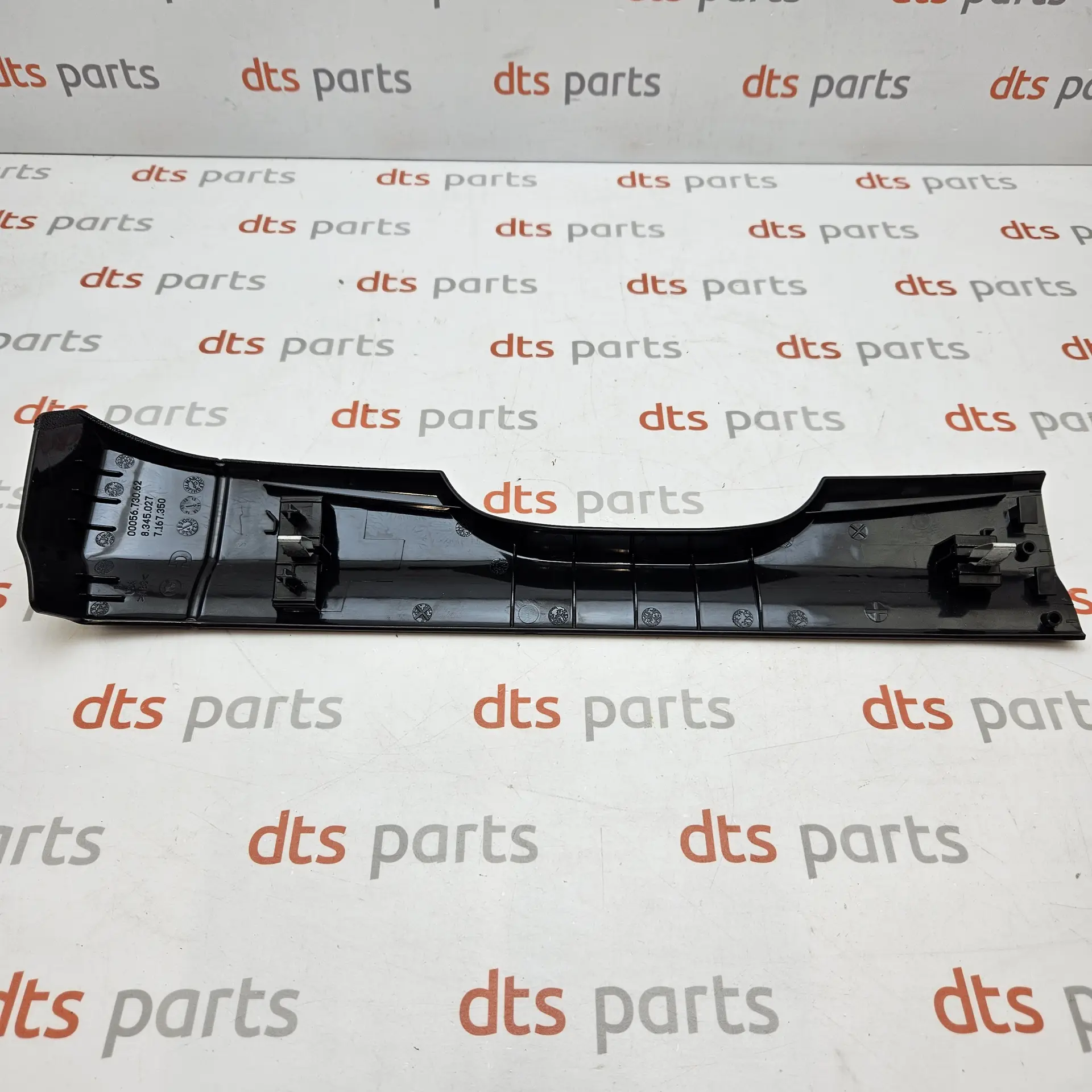 BMW 52107167350 Front right seat trim OEM rezerves daļu katalogs ...