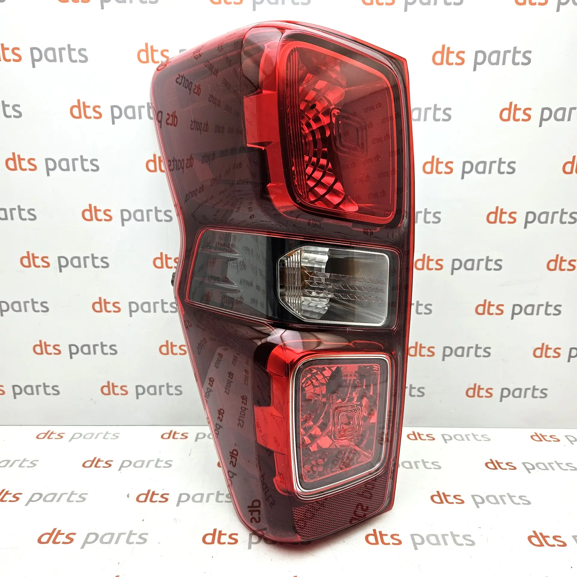 Isuzu 8983288004 Left tail light OEM Car Parts Catalog | Buy Online at ...